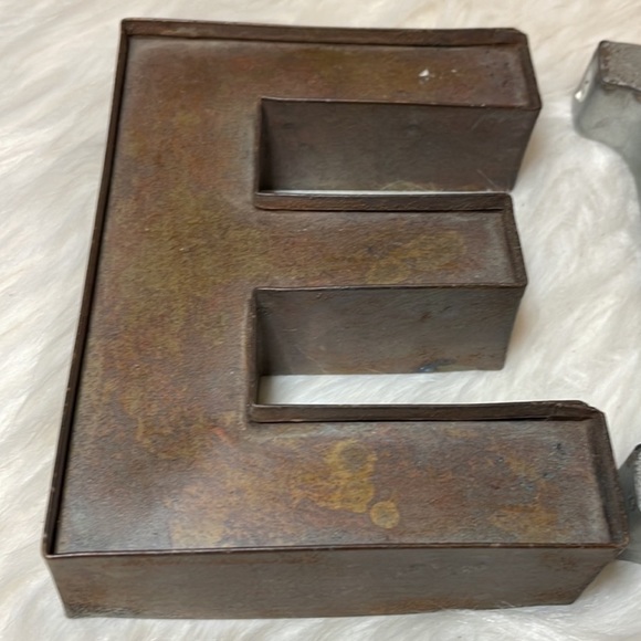 Wall Decor | Rustic Metal Letter E Decor | Poshmark